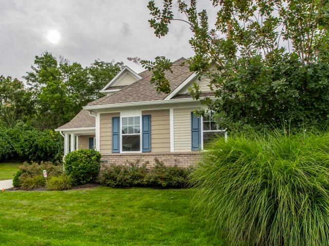 9235 Crystal River