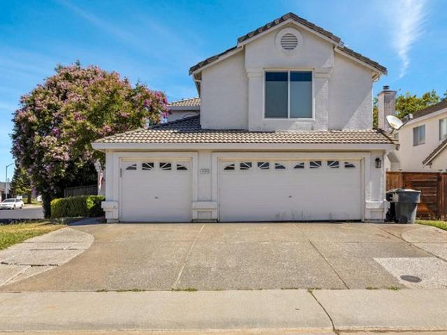 9235 Santenay Way, Sacramento, CA 95829