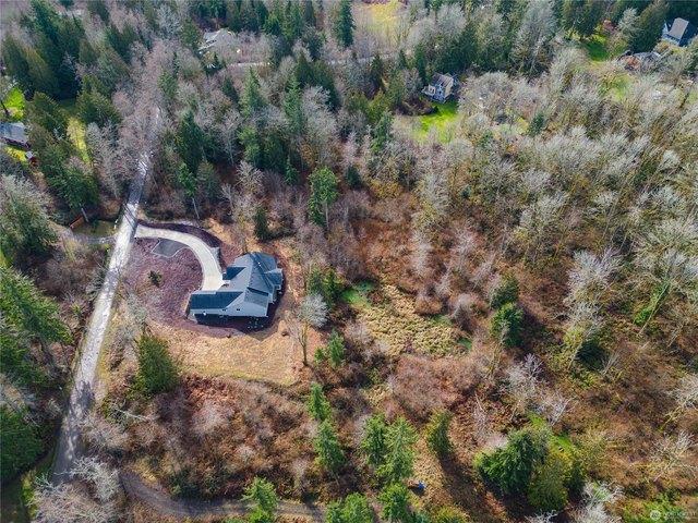 9236 NE Country Woods Ln, Kingston, WA 98346