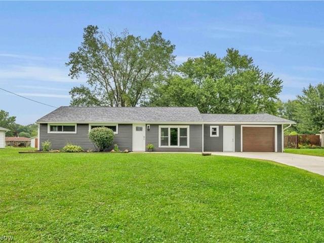 9236 Root Dr, Streetsboro, OH 44241