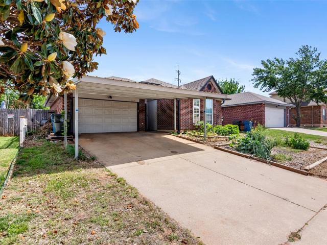 9237 Apple Drive