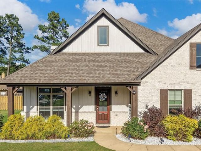9238 Crescent Lodge Dr, Pike Road, AL 36064
