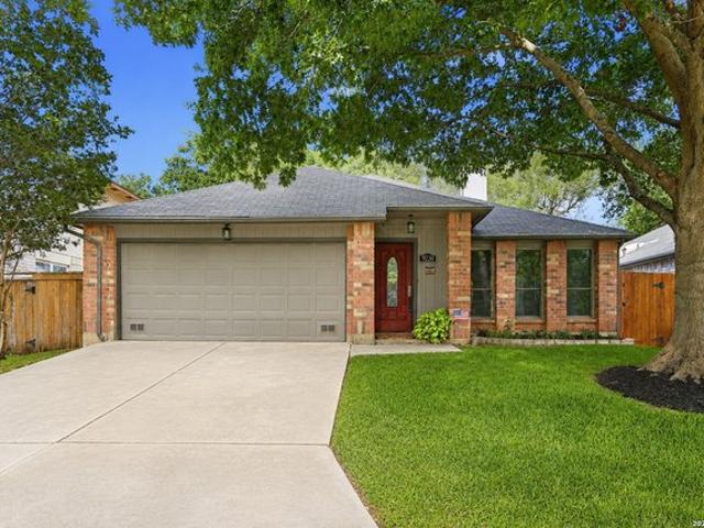 9230 Proclamation Dr, San Antonio, TX 78240