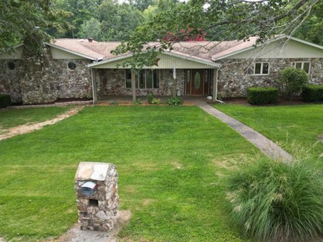 9230 State Route 146 Hwy E, Dongola, IL 62926