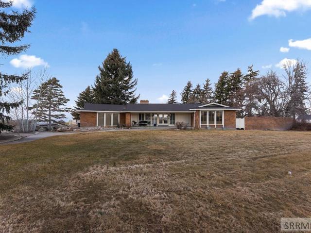 9230 S 1st E, Idaho Falls, ID 83404 | MLS #2182 | Compass