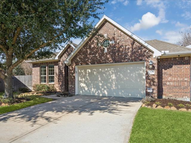9230 Silverton Star Ln, Houston, TX 77070 | MLS #56956 | Compass