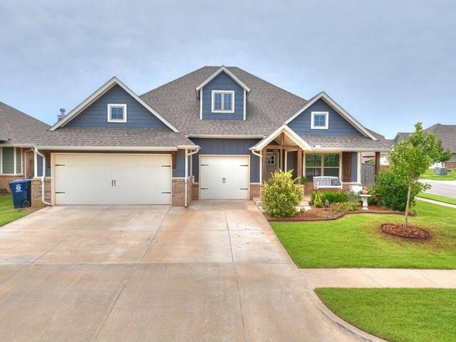9232 NW 91st St, Yukon, OK 73099