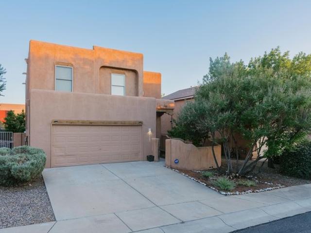 9232 Bluewood Ln NE, Albuquerque, NM 87122