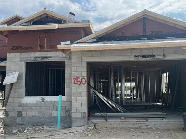 9232 Cayman Dr, Naples, FL 34114