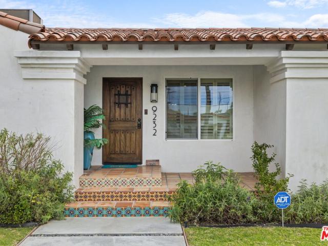 9232 S 8th Ave, Inglewood, CA 90305 | MLS #26817