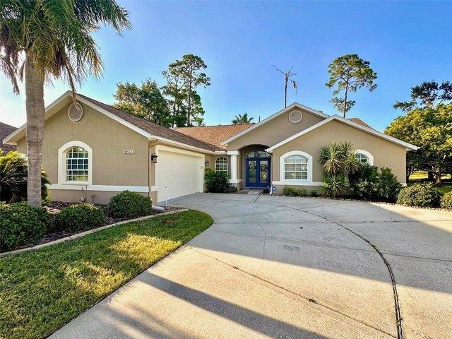 9233 Irondale Ln, Hudson, FL 34667