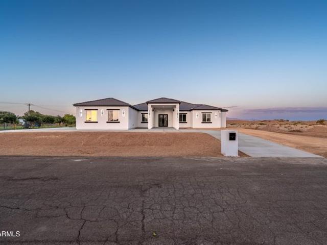 9233 S 227th Dr, Buckeye, AZ 85326