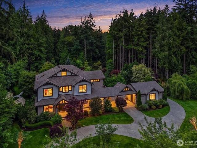 9233 th Ave NE, Redmond, WA 98053