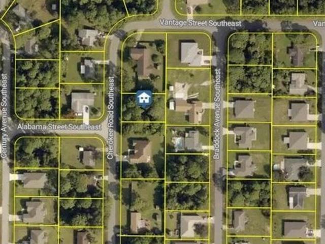 923 Cherokee Rd SE, Palm Bay, FL 32909