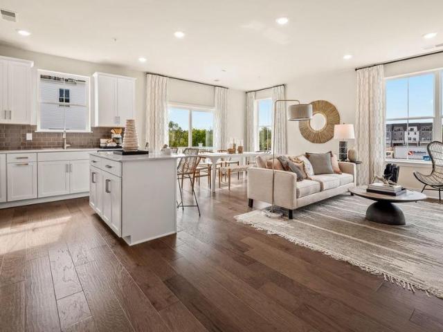 923 Anvil Court