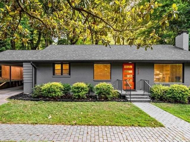 923 Greenwood Dr, Greensboro, NC 27410