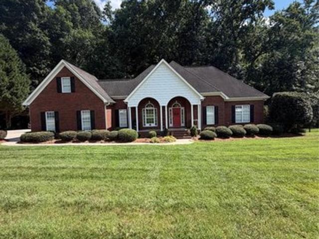 923 Gristmill Dr, Rock Hill, SC 29732