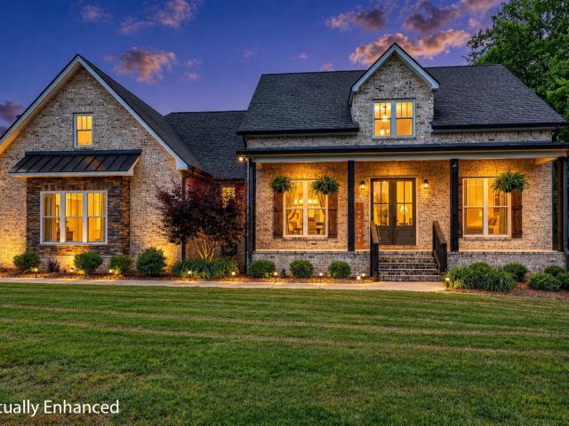 923 Dobbins Pike