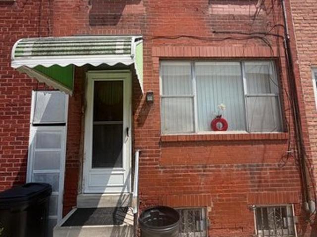 923 Hoffman St, Philadelphia, PA 19148
