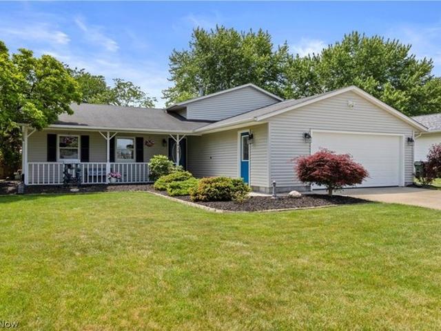 923 Hillside Dr, Amherst, OH 44001