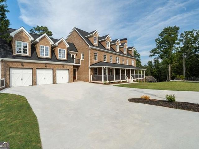 923 Oak Dr, Woodstock, GA 30189