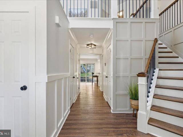 923 Langdon Court