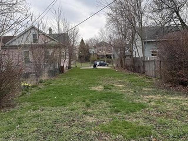 923 Madison St, Fort Wayne, IN 46803