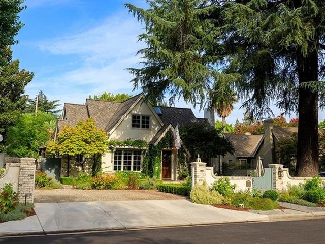 923 Magnolia Ave, Modesto, CA 95350