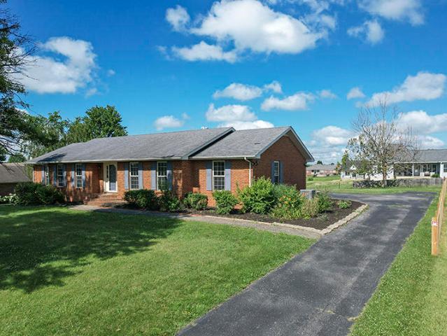 923 Meadow Lane