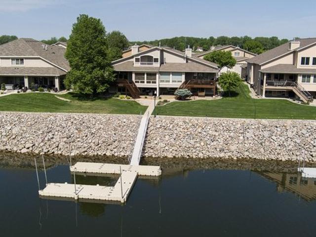 923 Southport Loop, Bismarck, ND 58504
