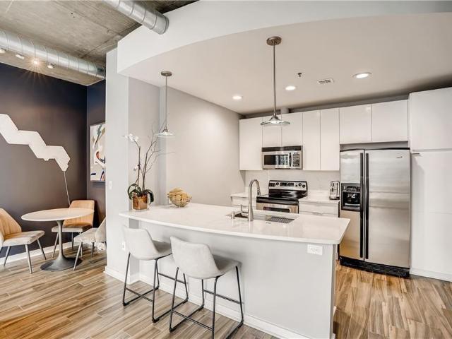 923 Peachtree Street NE 1731