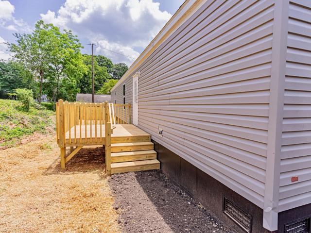 923 W. Lee Road