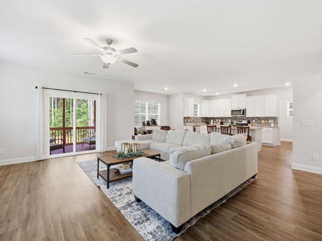 923 Weatherby Lane