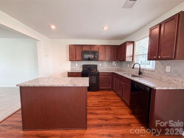 923 Taybyn Road