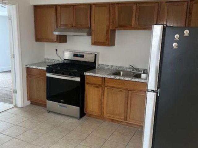 9245 Lee Road