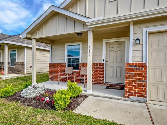9245 Summerlee St, Dallas, TX 75227 | MLS #21231 | Compass