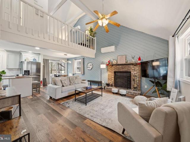 9246 Westwood Drive