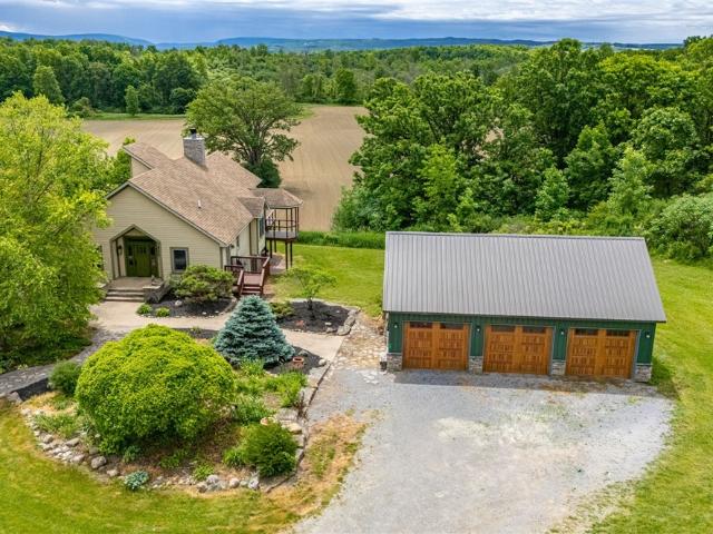 9247 Gray Road