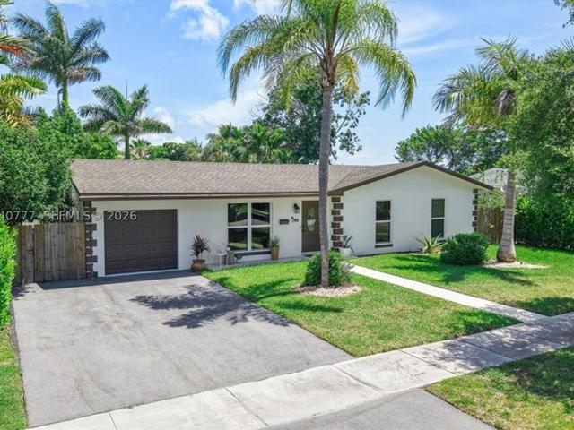 9241 SW 183rd Ter, Palmetto Bay, FL 33157