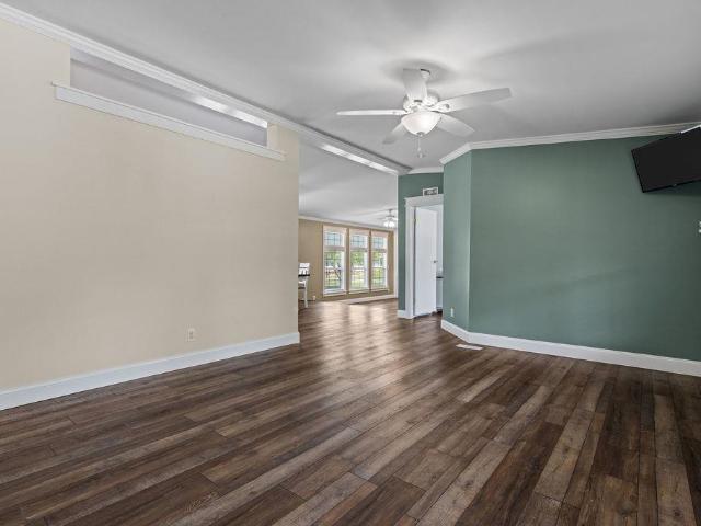 9242 Doles RD