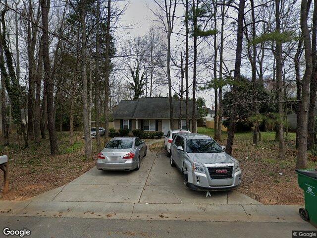 9242 Eleanor Dr, Charlotte, NC 28214