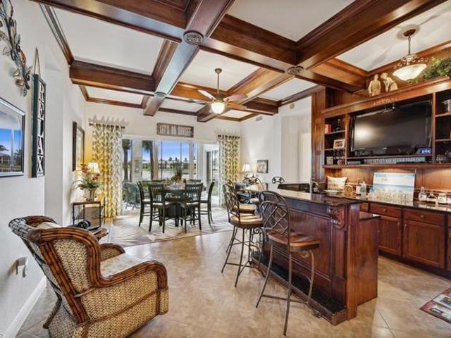 9243 Tesoro Ln Unit 2 103, Naples, FL