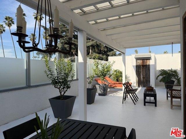 924 5th St Apt 10, Santa Monica, CA 90403