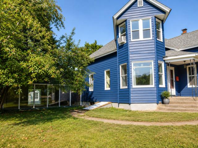924 6th Street W # 1216