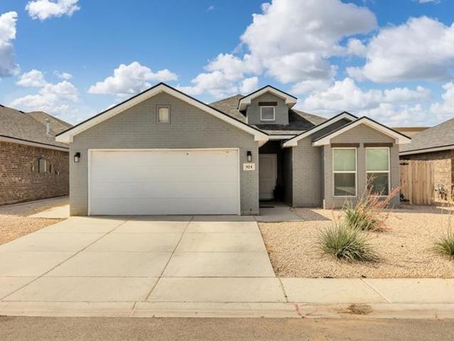 924 Canal St, Odessa, TX 79765