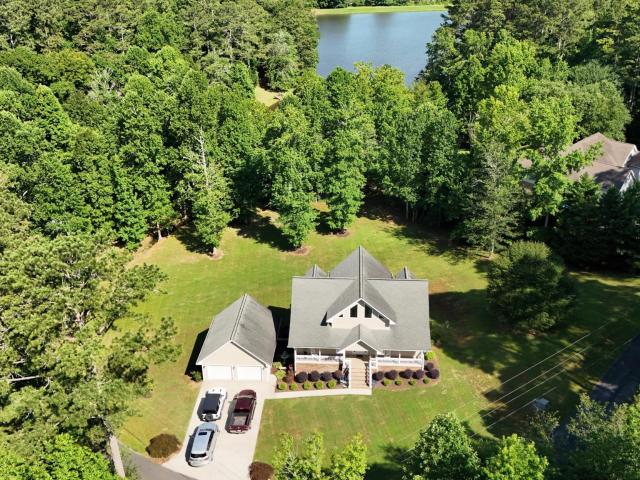 924 Black Bass Rd