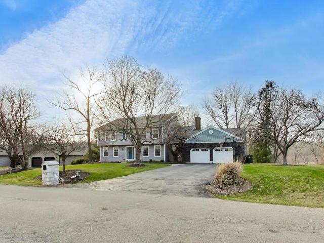 924 Glen Oak Drive