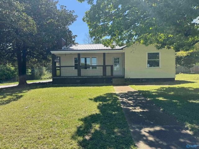 924 Guntersville Road