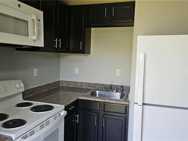924 Deslonde St, Unit B, New Orleans, LA 70117 | MLS #2554