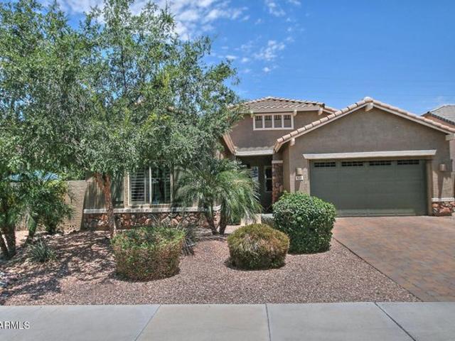 924 E Dumbarton Ave, Gilbert, AZ 85298